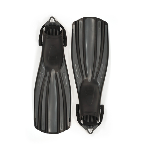 Reduce Your Finprint - The Recycled Dive Fin - Fourth Element